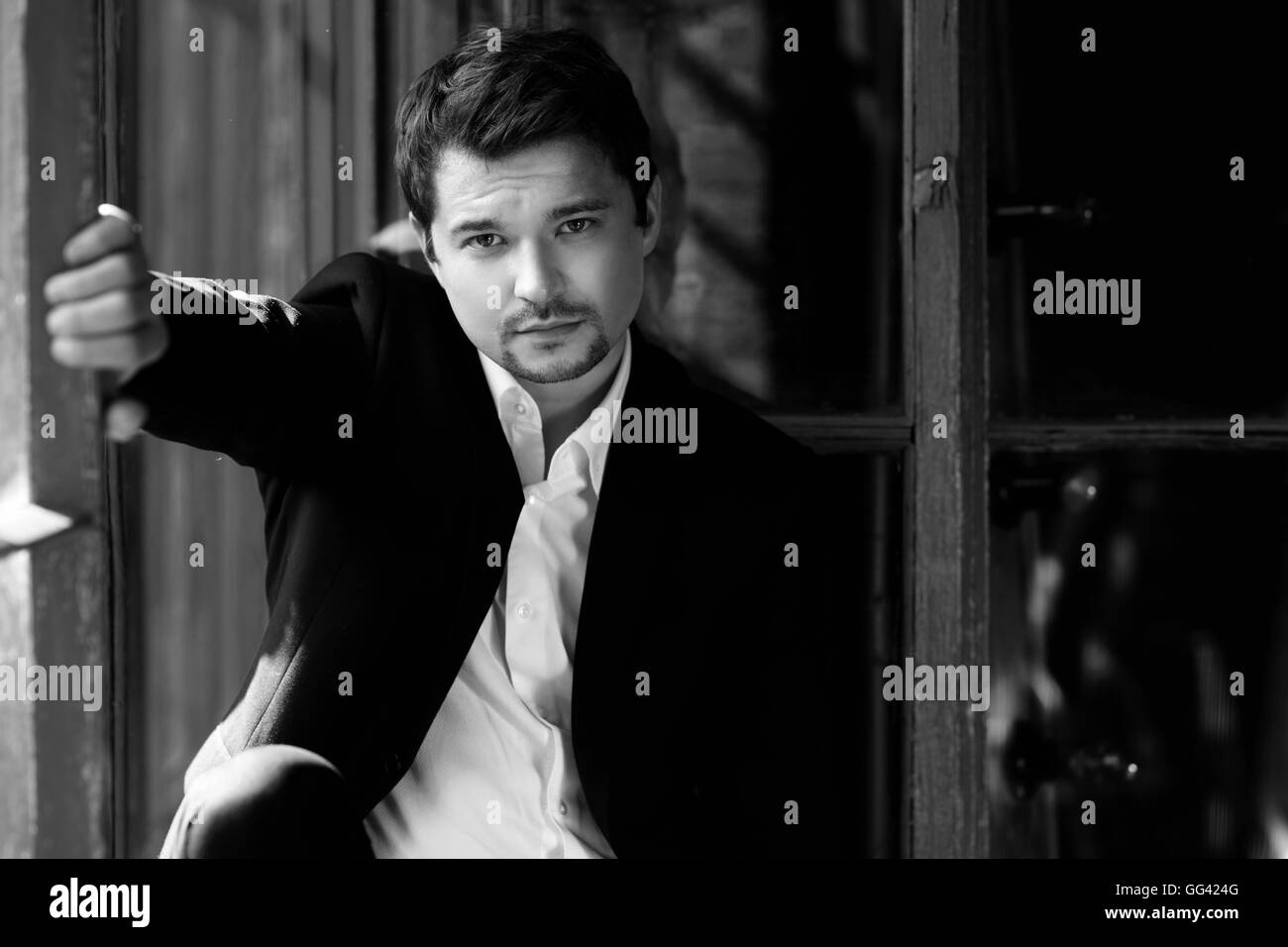 Beard frame Black and White Stock Photos & Images - Alamy