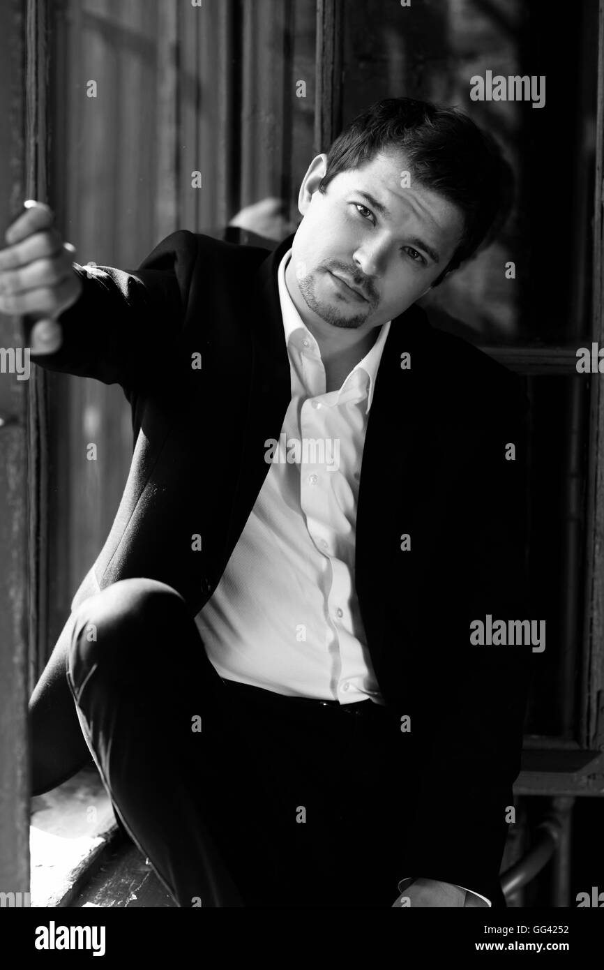 Beard frame Black and White Stock Photos & Images - Alamy