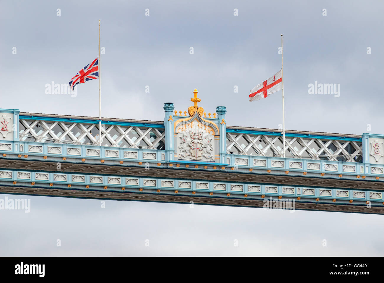 Tower Bridge footbridge crossing in London Stock Photo - Alamy