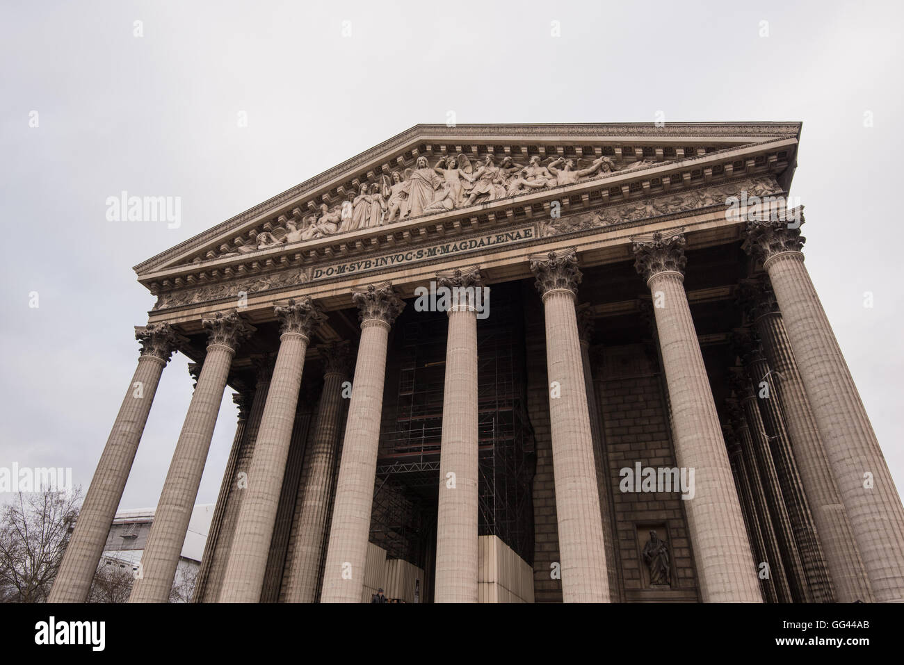 Paris, France October 22, 2015: La Madeleine church front facade Stock ...