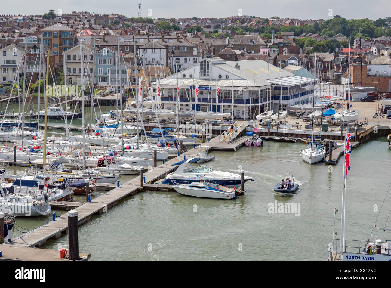 The periphery of Cowes Marina on the Isle of Wight Stock Photo - Alamy