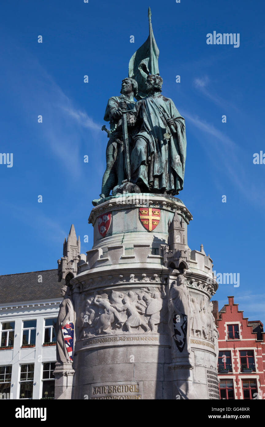 Markt Bruges Statue