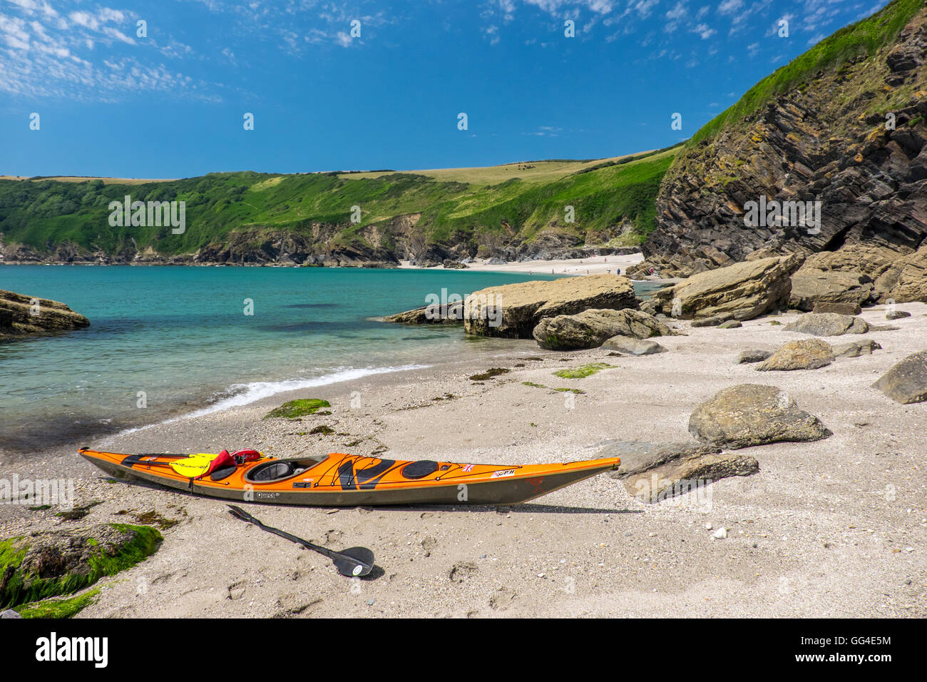 Cornwall sea kayaking hi-res stock photography and images - Alamy