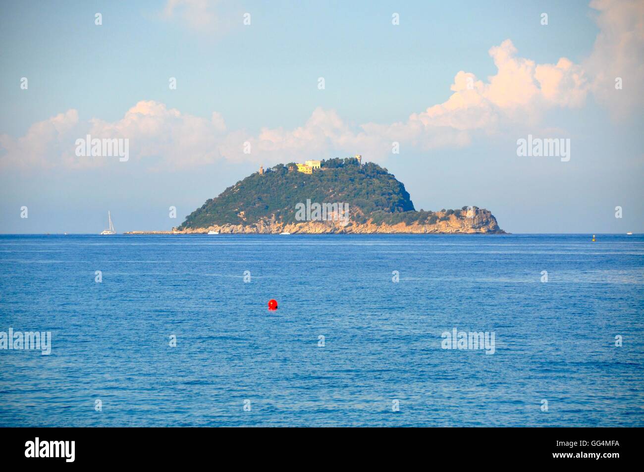 Turtle shaped Island Stock Photo - Alamy