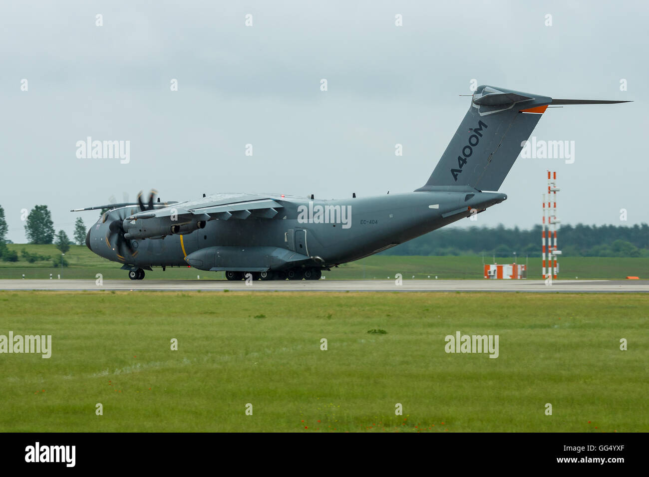 Aircraft airbus a400m atlas hi-res stock photography and images - Alamy