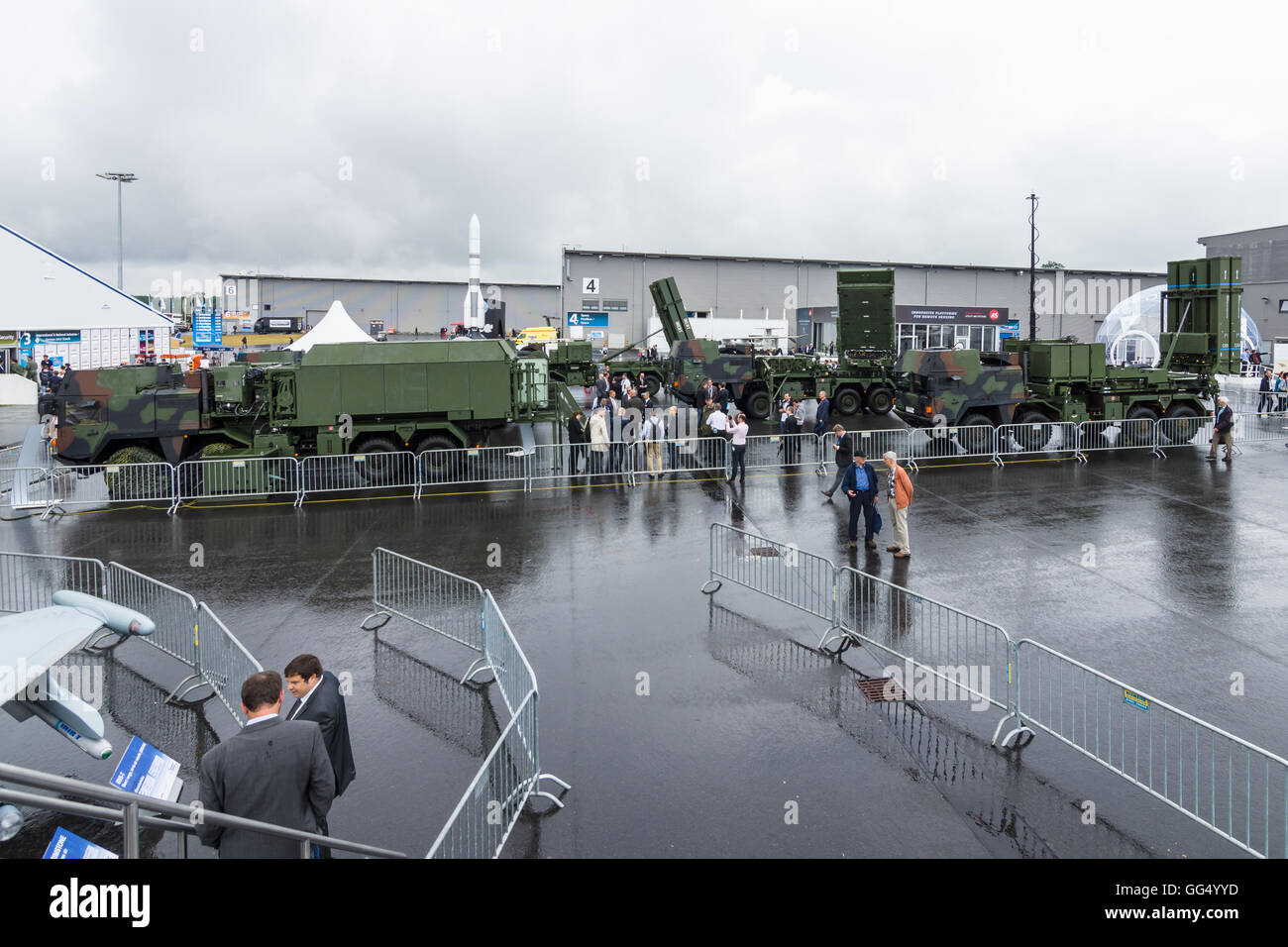 Iris t sl hi-res stock photography and images - Alamy