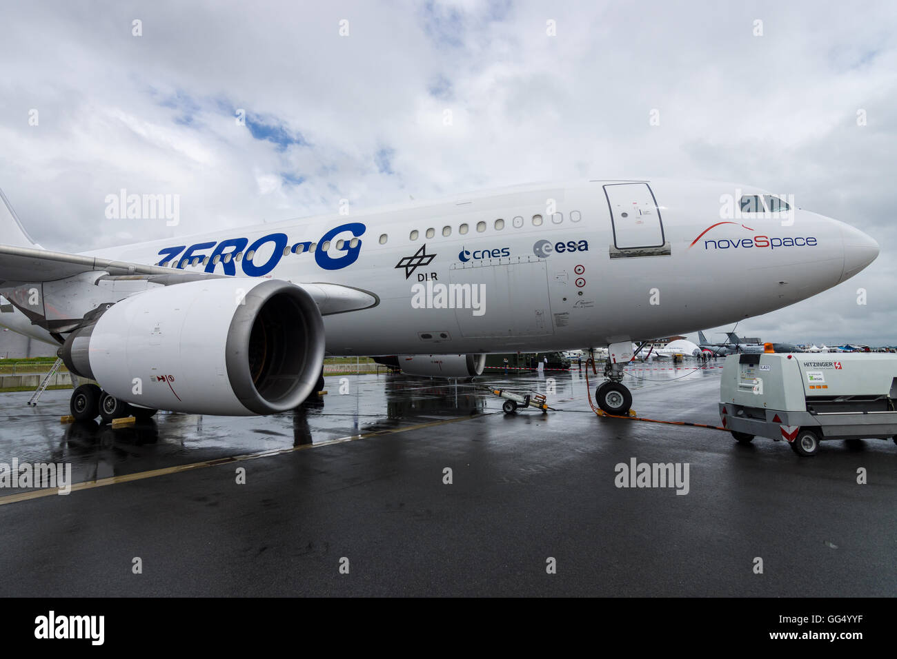 The aircraft to simulate the effects zero gravity Airbus A310 ZERO-G Stock Photo - Alamy