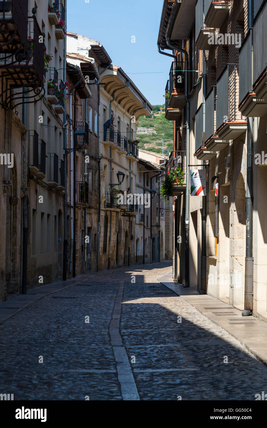 Medieval town navarre hi-res stock photography and images - Alamy