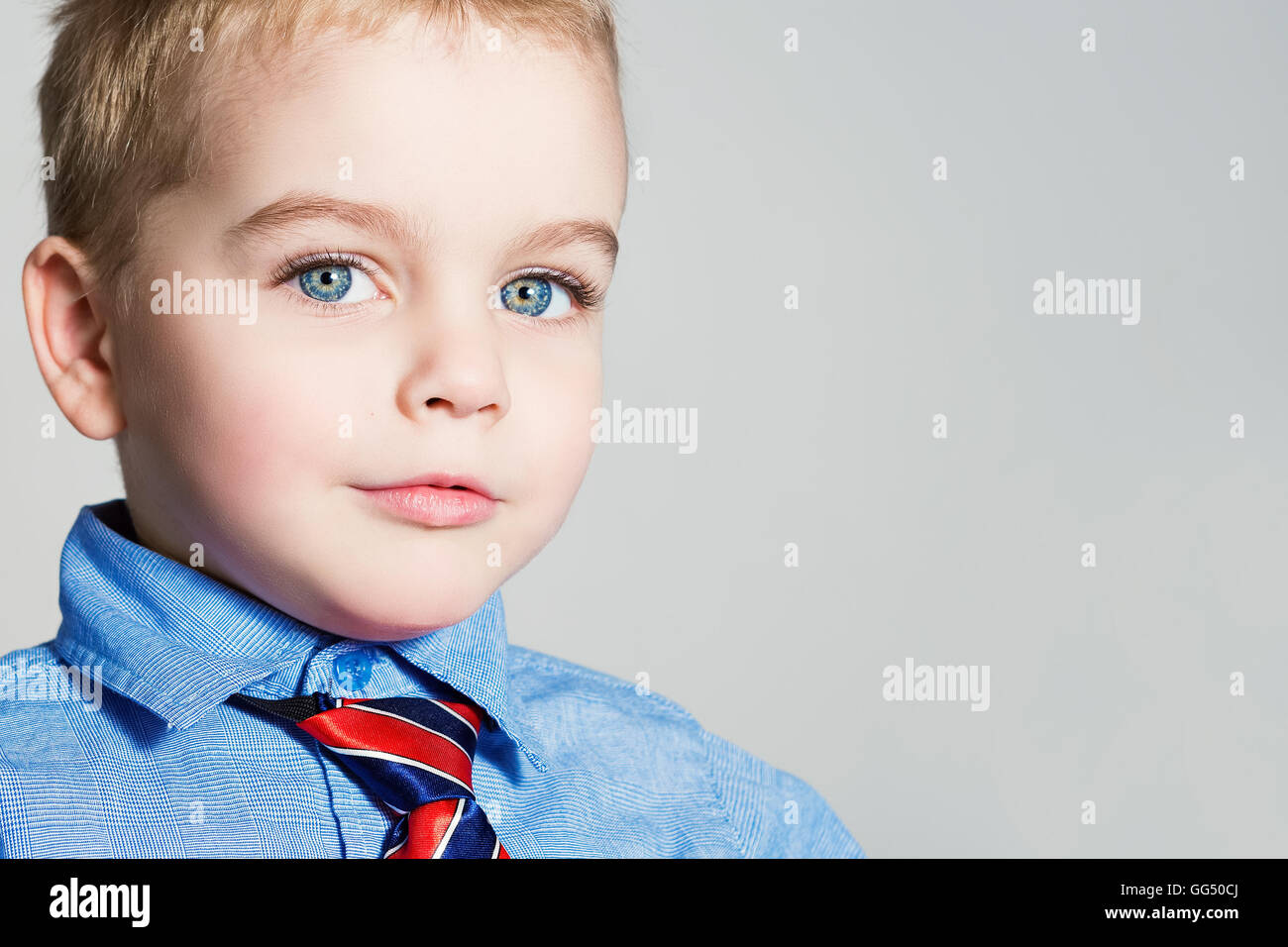 Portrait of a beautiful child Stock Photo - Alamy