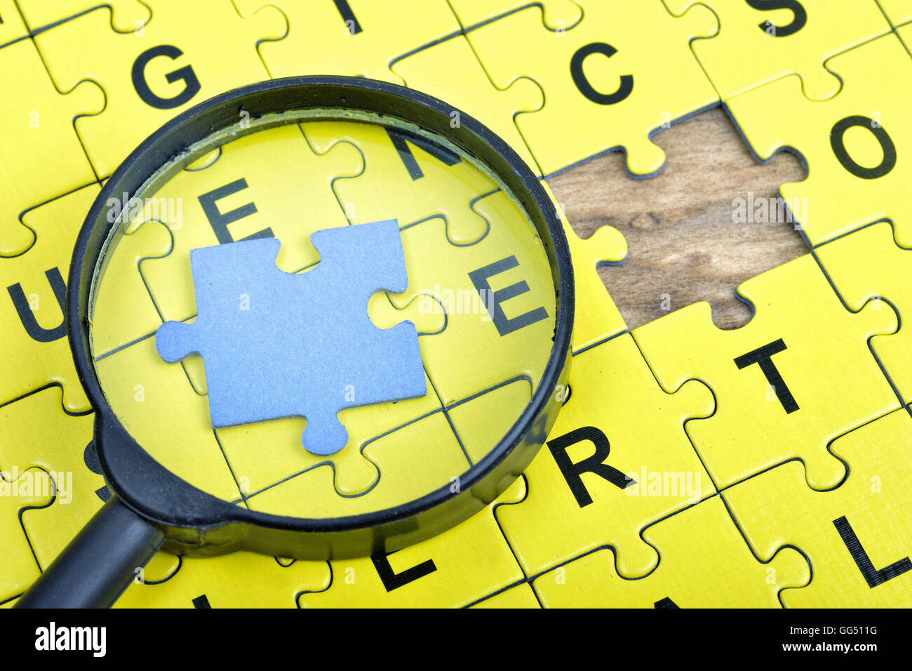Puzzle group with empty piece Stock Photo - Alamy