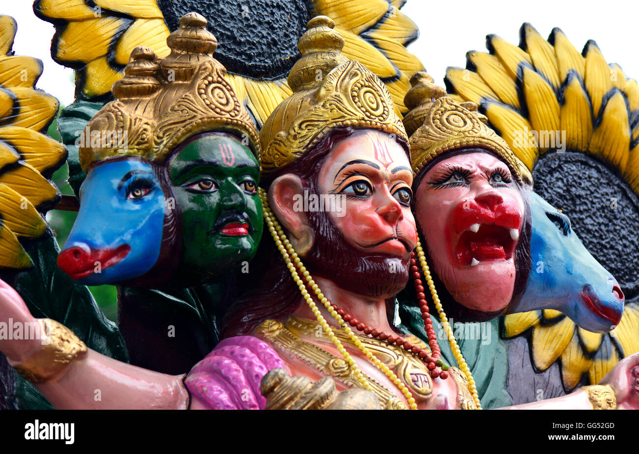 Hanuman god statue Stock Photo - Alamy