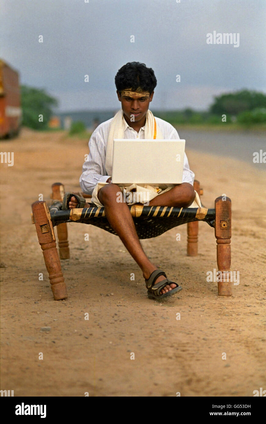 India rural development technology hi-res stock photography and images ...