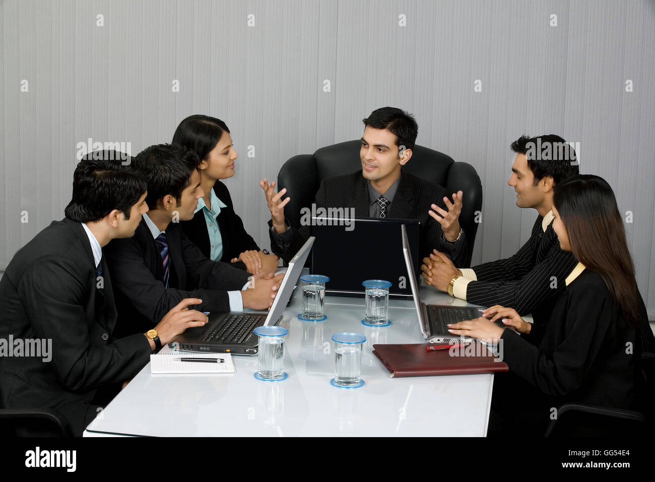 Meeting Employers Stock Photos & Meeting Employers Stock Images - Alamy