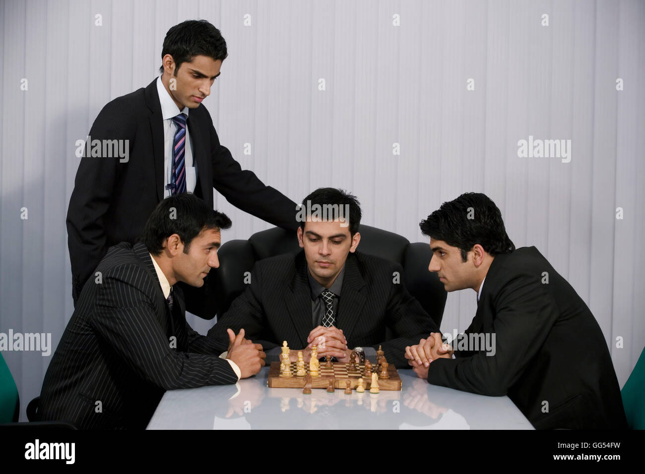 India chess game hi-res stock photography and images - Alamy