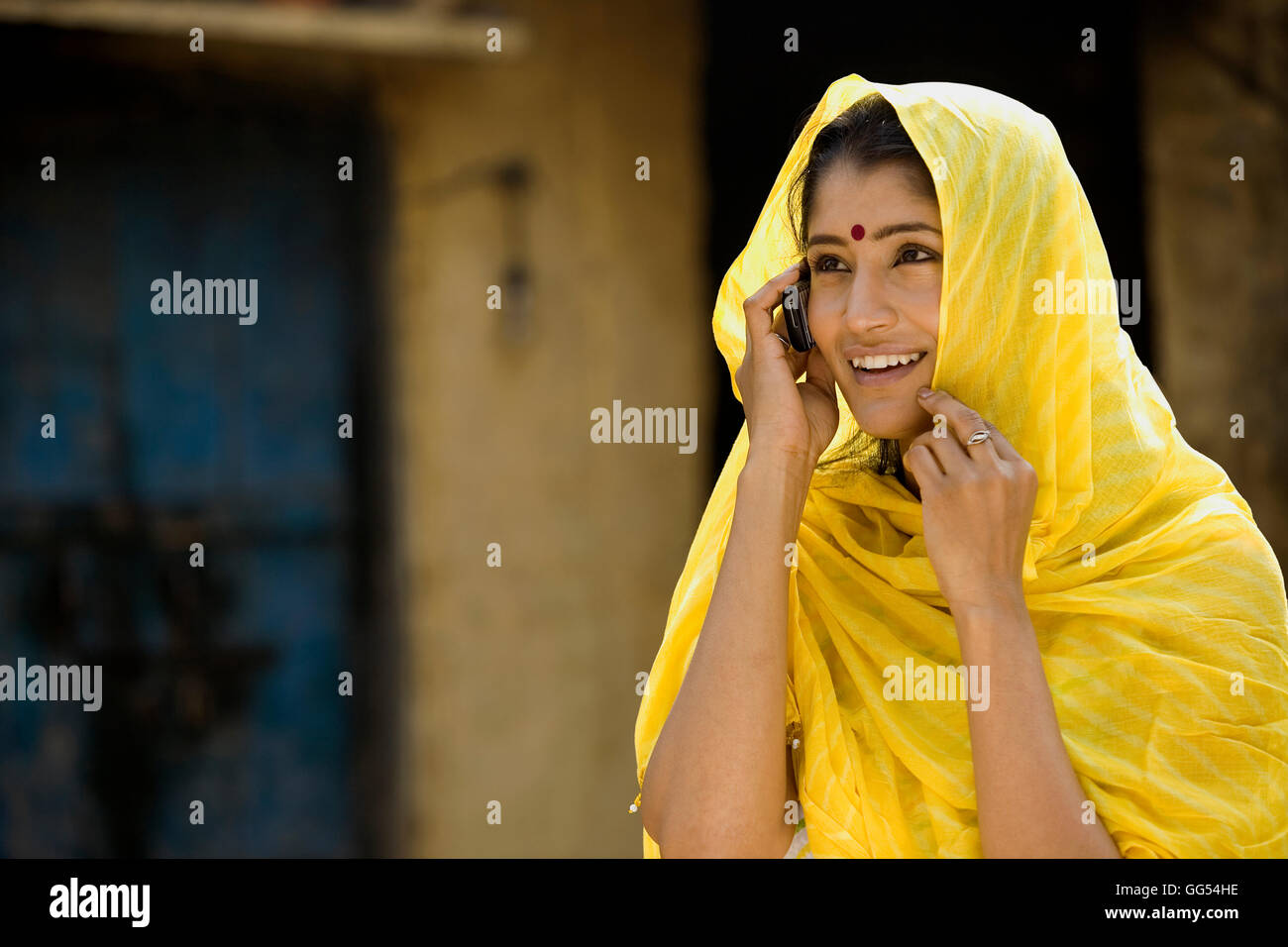 Indian rural women talking hi-res stock photography and images - Alamy