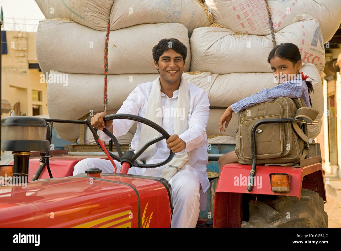 Farmers daughter daughters hi-res stock photography and images - Alamy