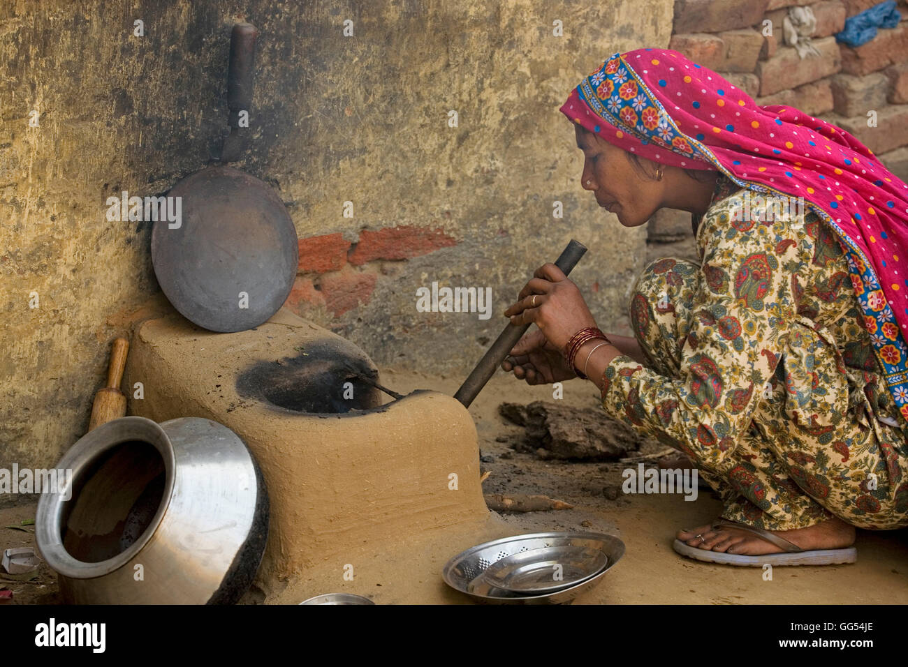 Chulha hi-res stock photography and images - Alamy