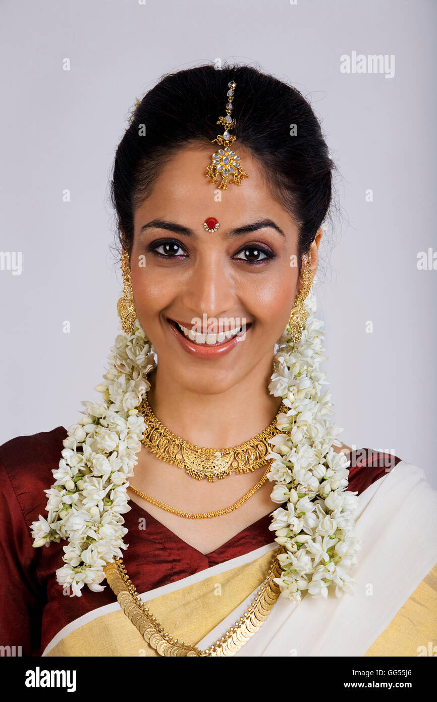 Portrait of a South Indian woman Stock Photo - Alamy
