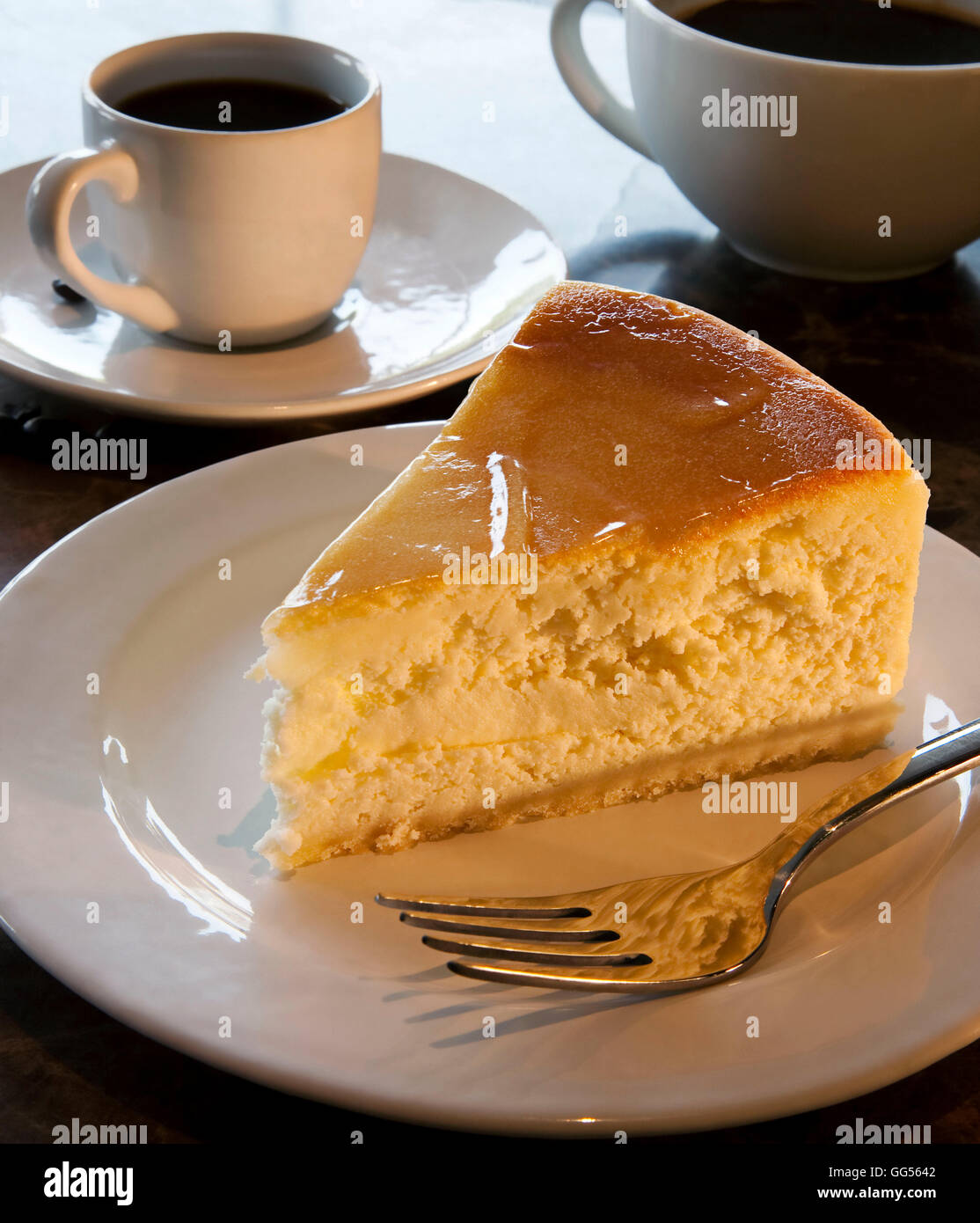 Segmented plates hi-res stock photography and images - Alamy