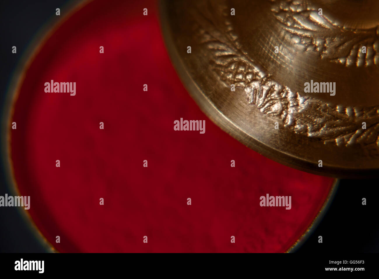 Extreme close-up of red sindoor Stock Photo - Alamy