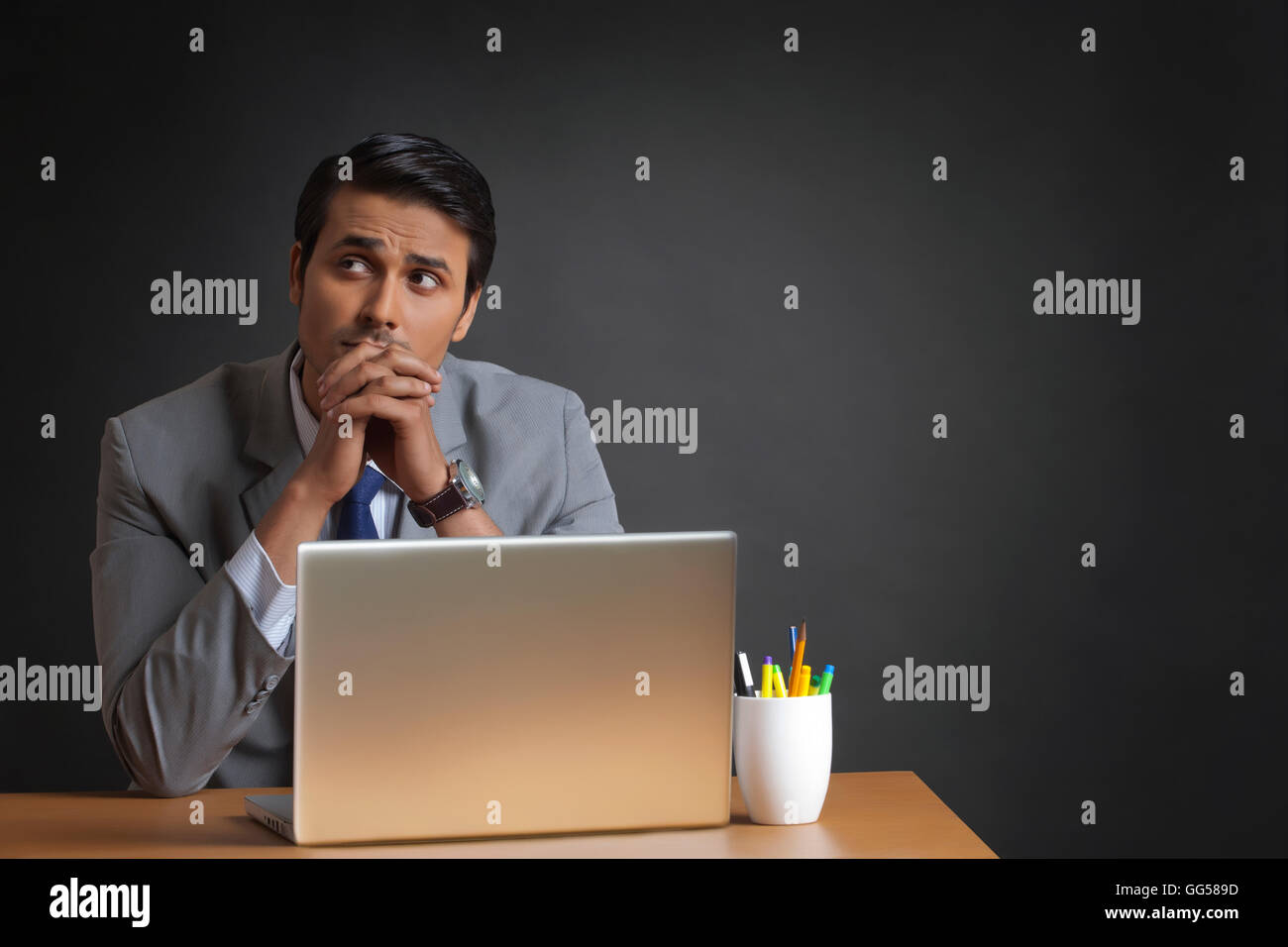 Indian suit desk hi-res stock photography and images - Alamy