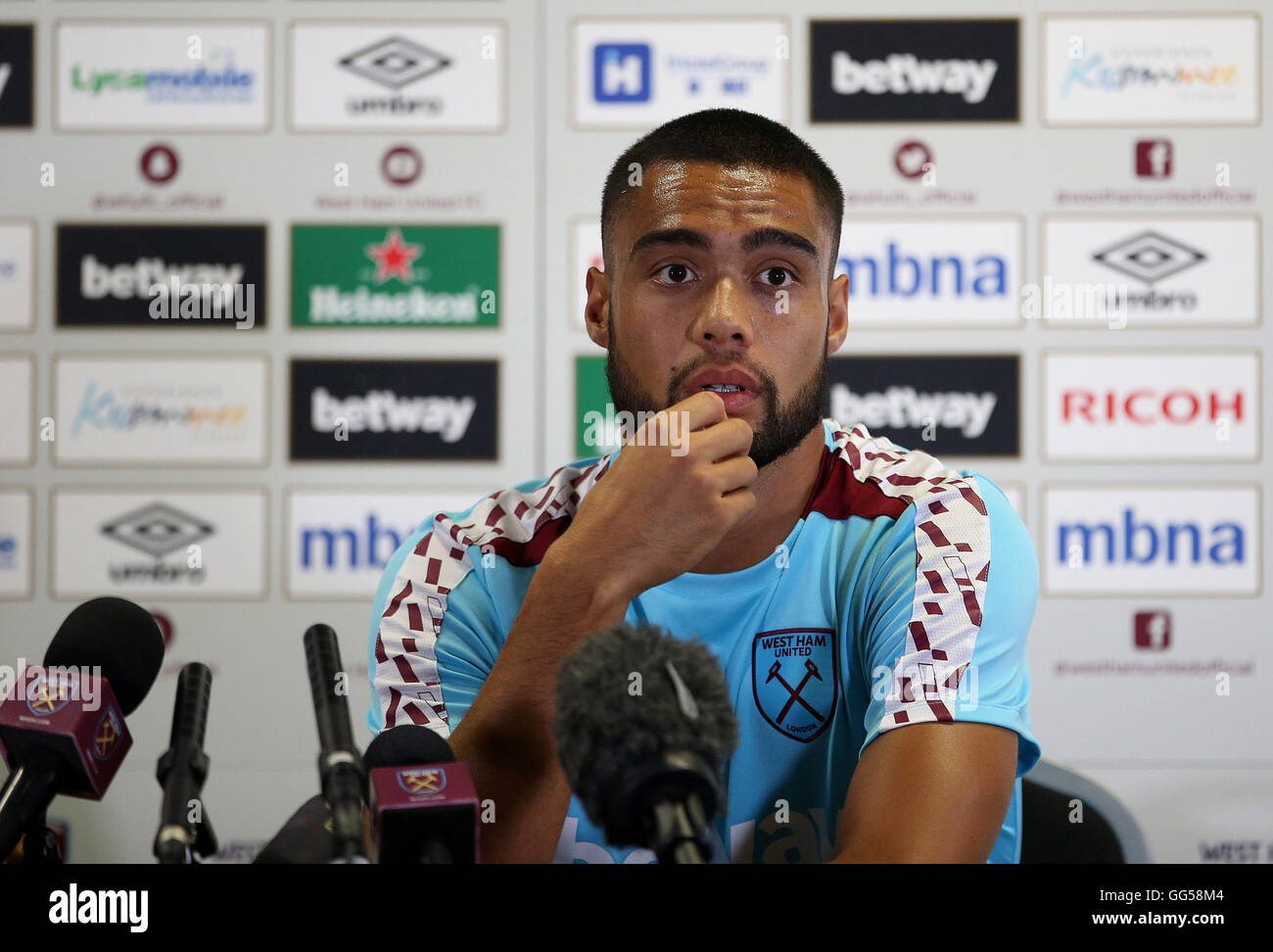 West ham europa conference hi-res stock photography and images - Alamy
