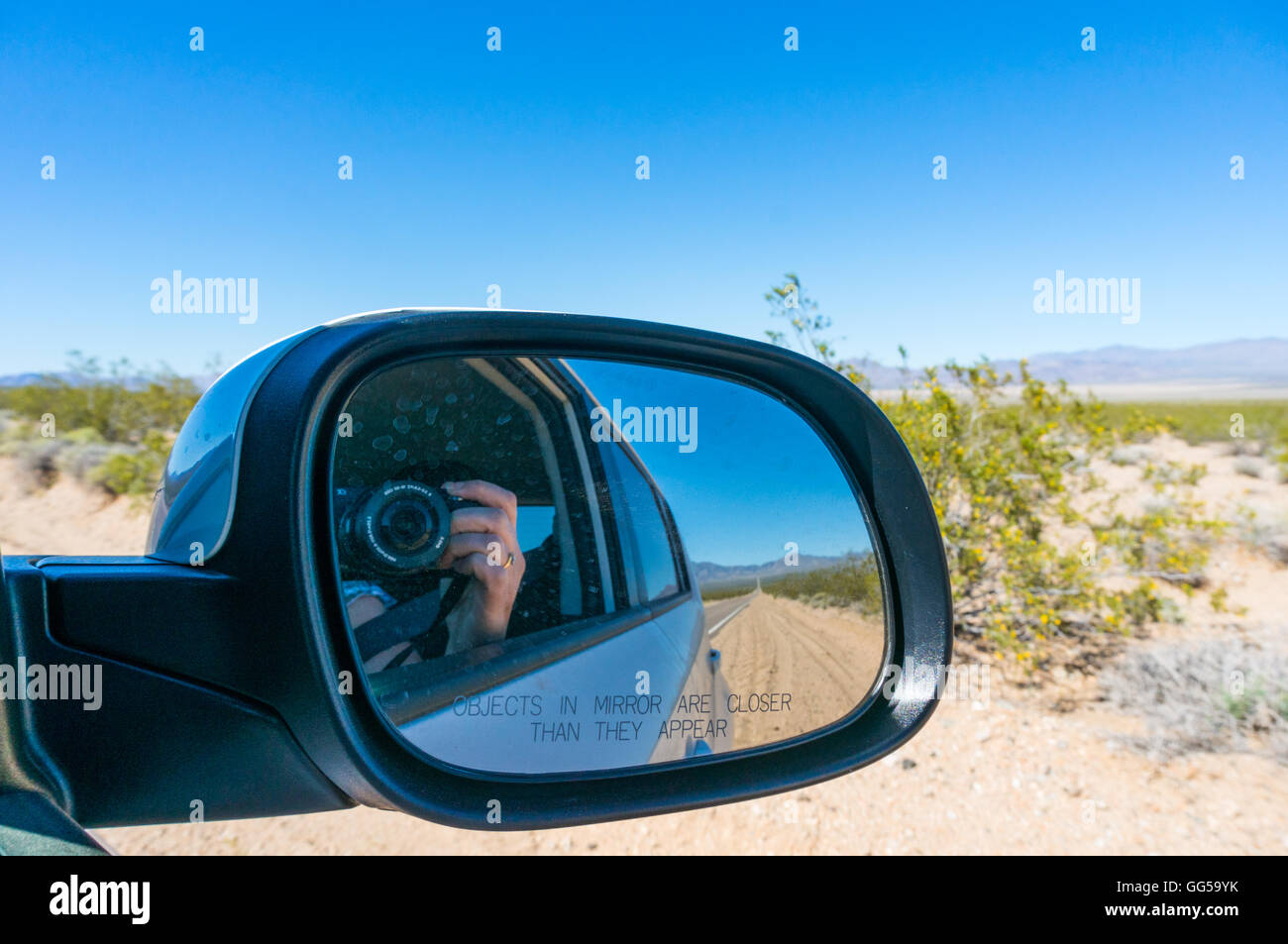 Blue sky reflected in car hi-res stock photography and images - Alamy