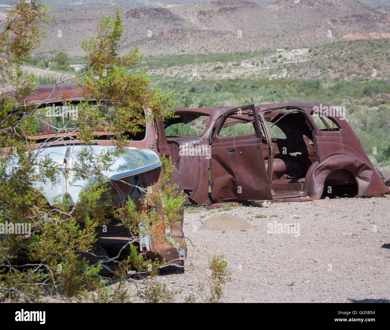 Old rusty car shell hi-res stock photography and images - Alamy