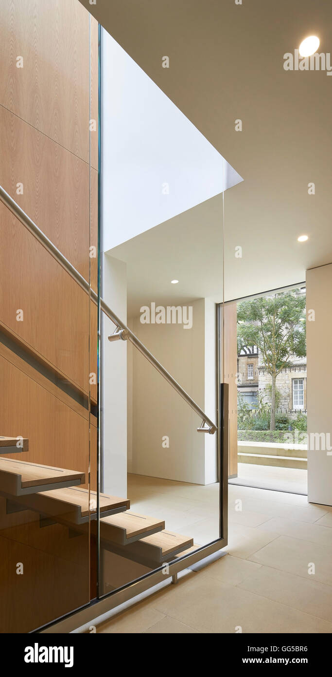 Ground floor view stairway hi-res stock photography and images - Alamy