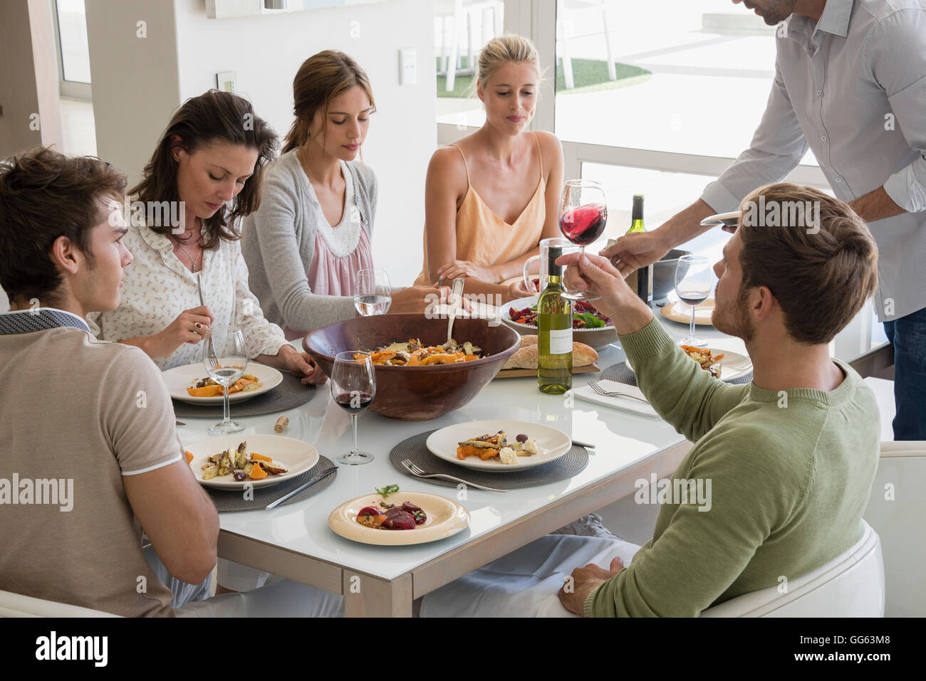 Group champagne lunch hi-res stock photography and images - Alamy