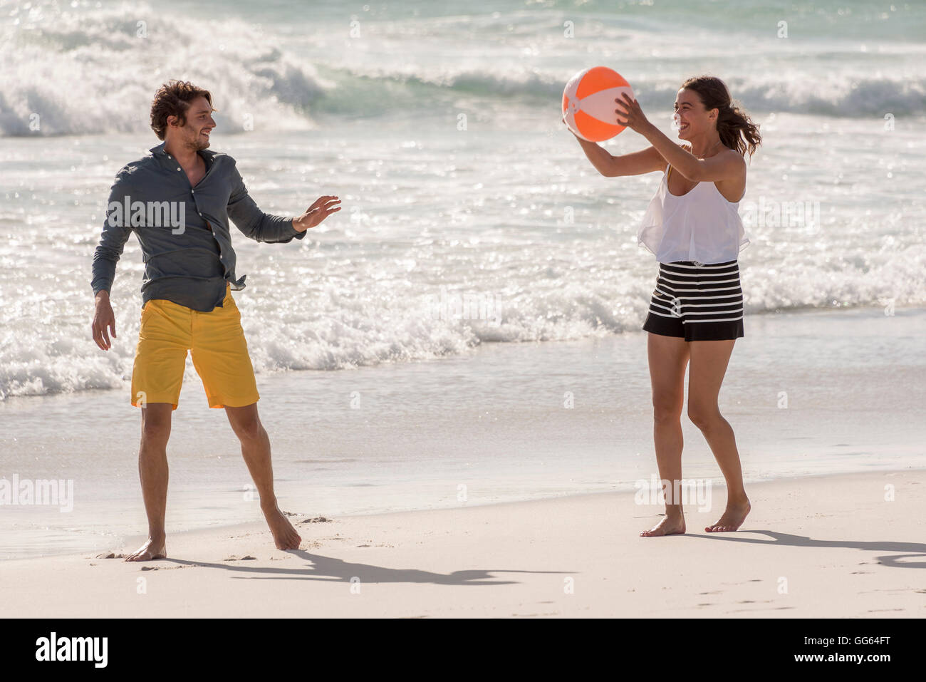 Ball bonding hi-res stock photography and images - Alamy