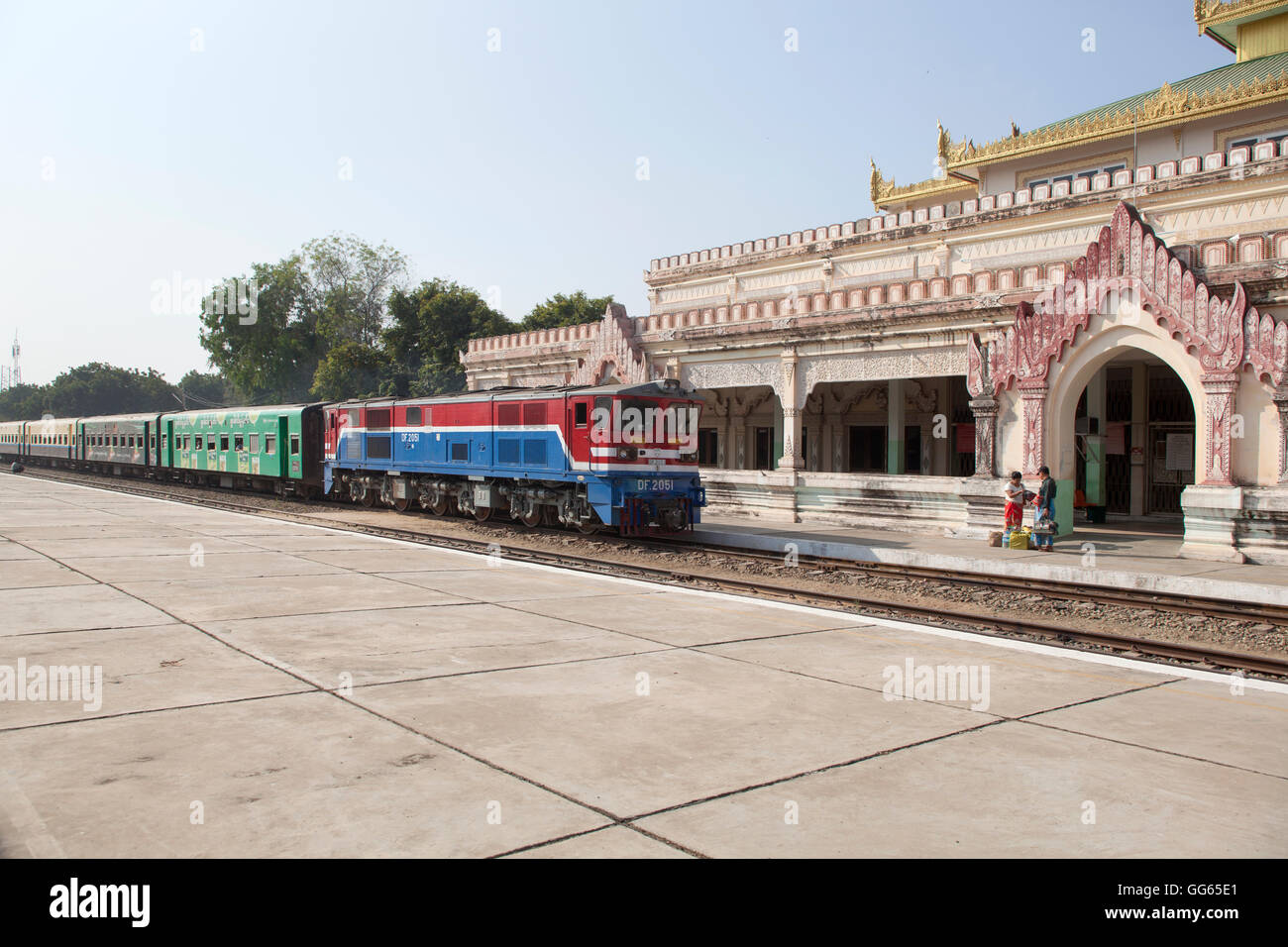 Bagan Train or Railway Station Bagan Myanmar Stock Photo - Alamy