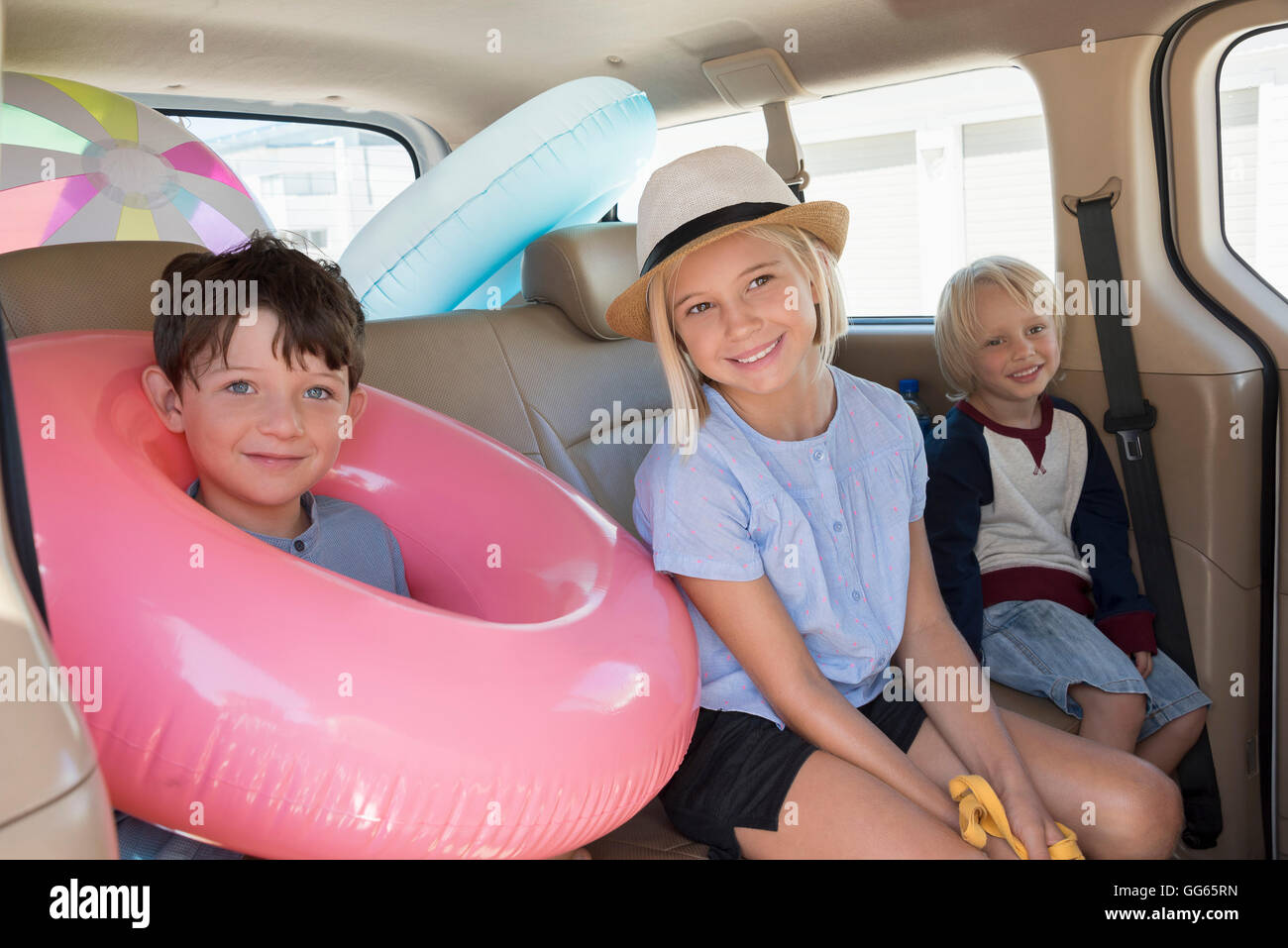 Vacations with children hi-res stock photography and images - Alamy