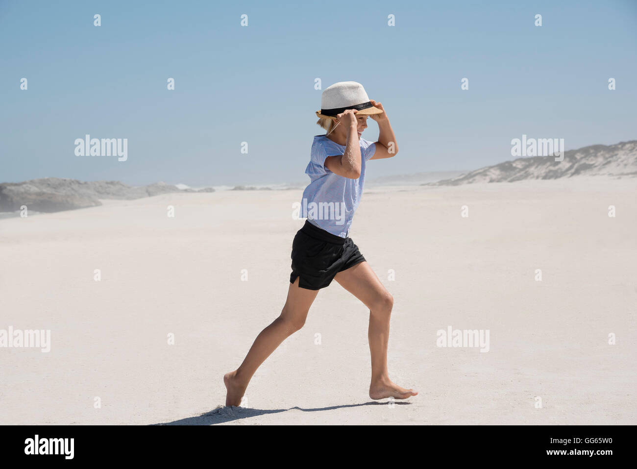 Side view shadow walking hi-res stock photography and images - Alamy