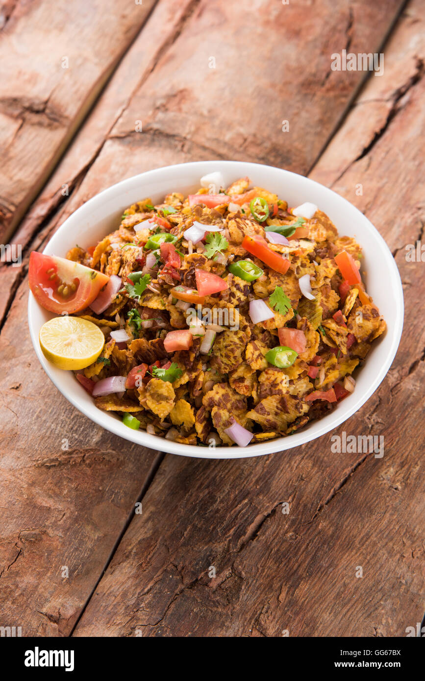 Chana chor garam , indian roadside spicy chat or snack food Stock Photo ...