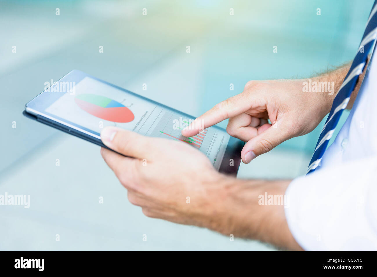 Tablet applications hi-res stock photography and images - Alamy
