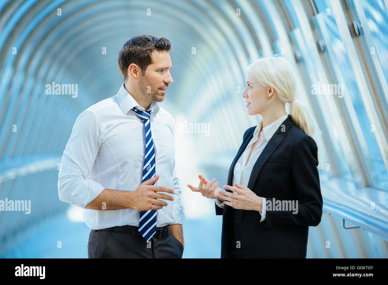 Professional business meeting hi-res stock photography and images - Alamy