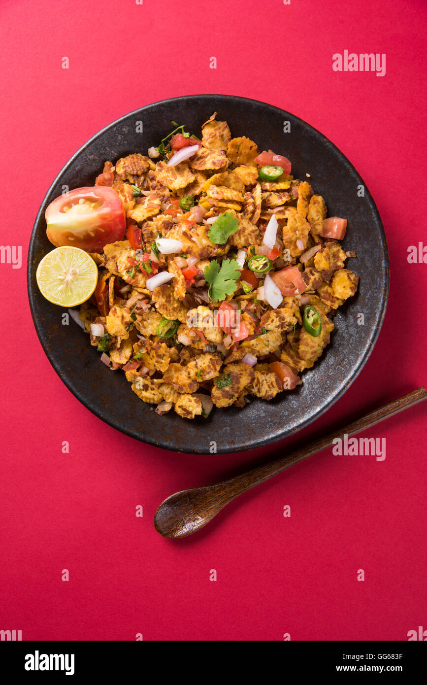 Chana chor garam , indian roadside spicy chat or snack food Stock Photo ...
