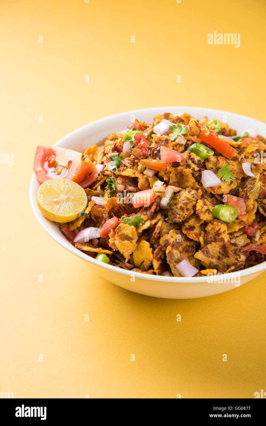 Chana chor garam , indian roadside spicy chat or snack food Stock Photo ...