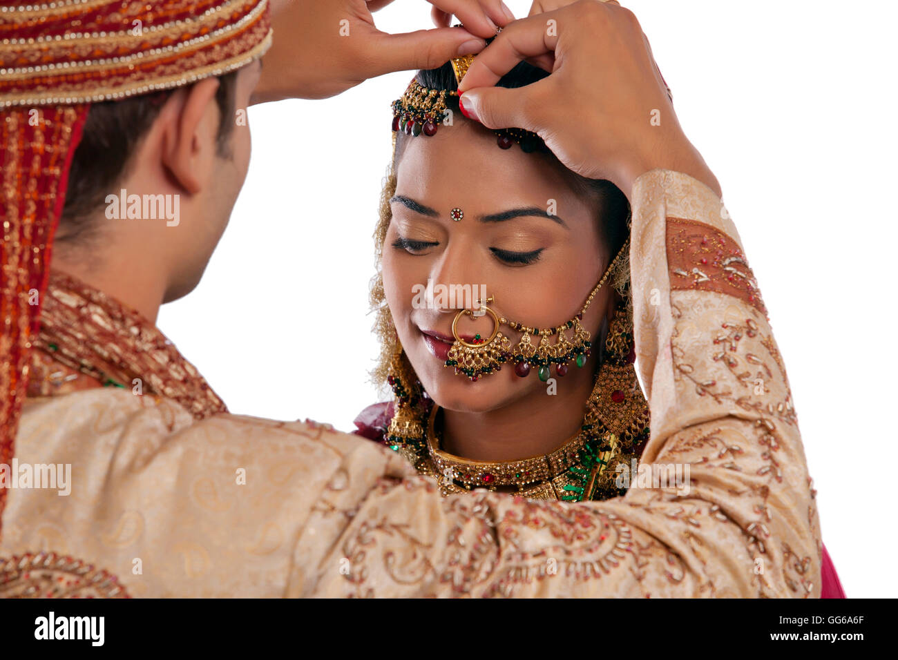 Sindoor on the forehead hi-res stock photography and images - Alamy