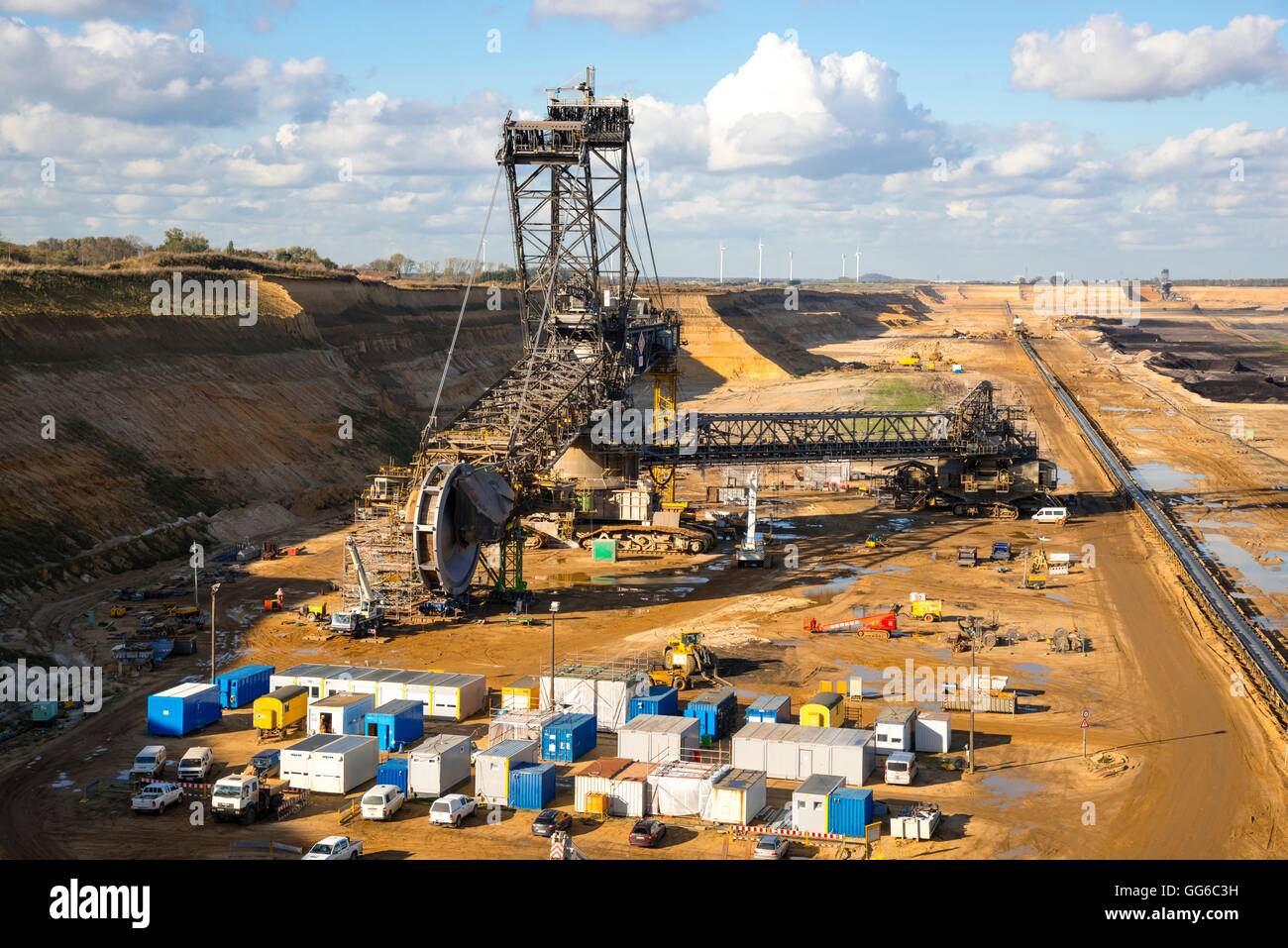 Open pit mining hi-res stock photography and images - Alamy