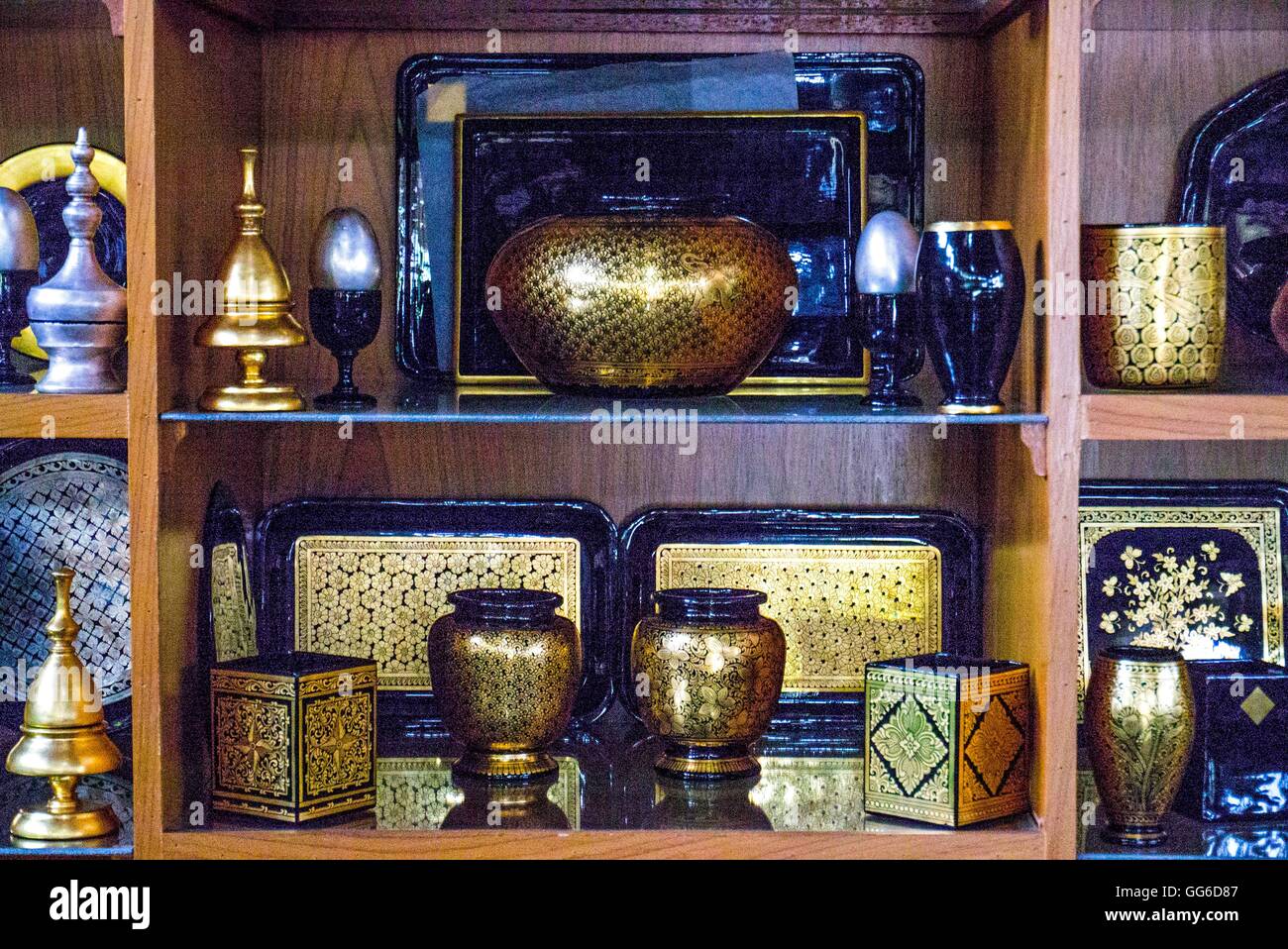 Lacquerware Myanmar Stock Photos & Lacquerware Myanmar Stock Images - Alamy