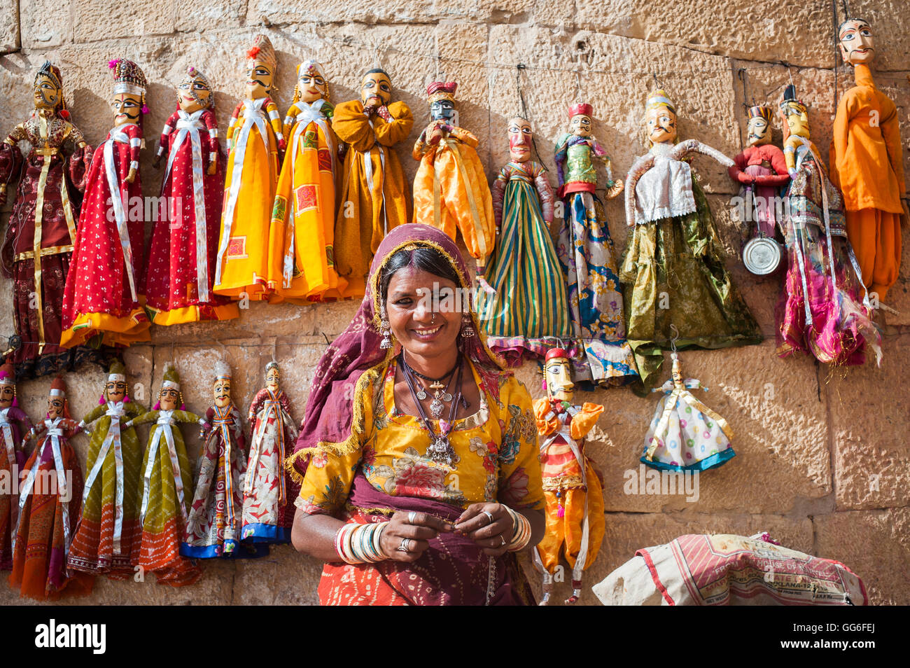 Indian puppets hi-res stock photography and images - Alamy