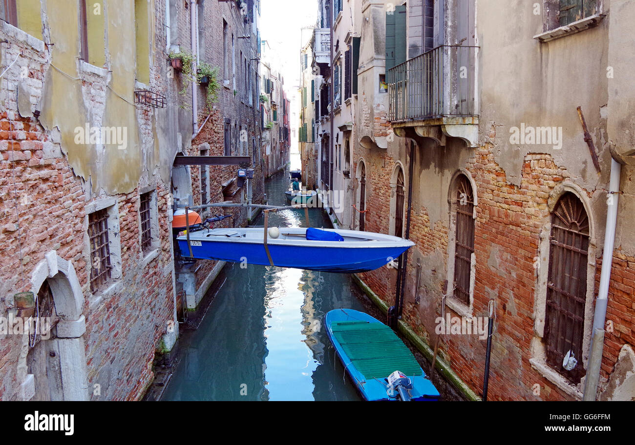 Fire station italy hi-res stock photography and images - Alamy
