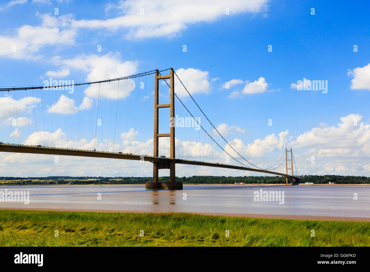 Humber bridge looking north Stock Photo - Alamy