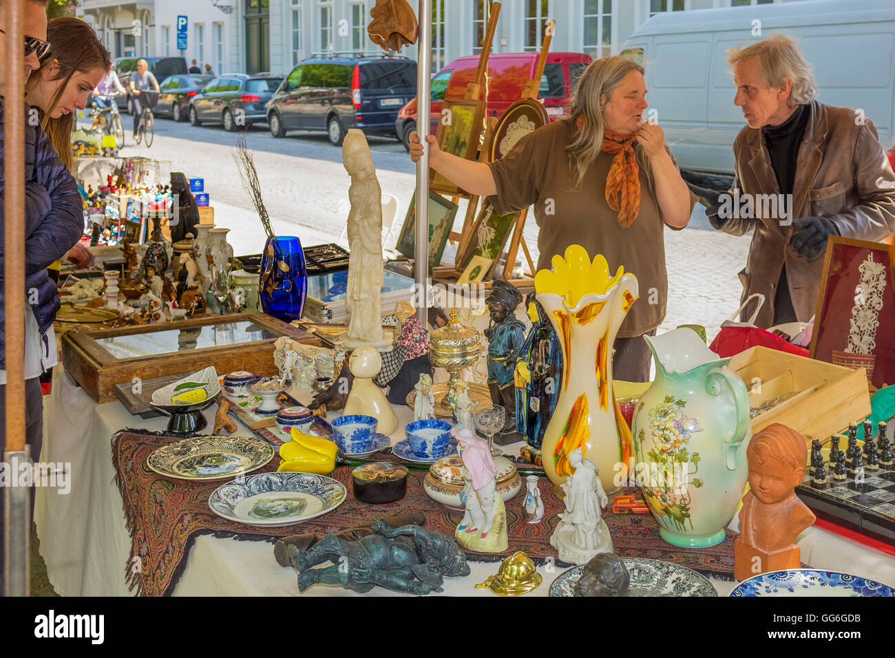 Flea Market By Dijver Canal Bruges Belgium Stock Photo - Alamy