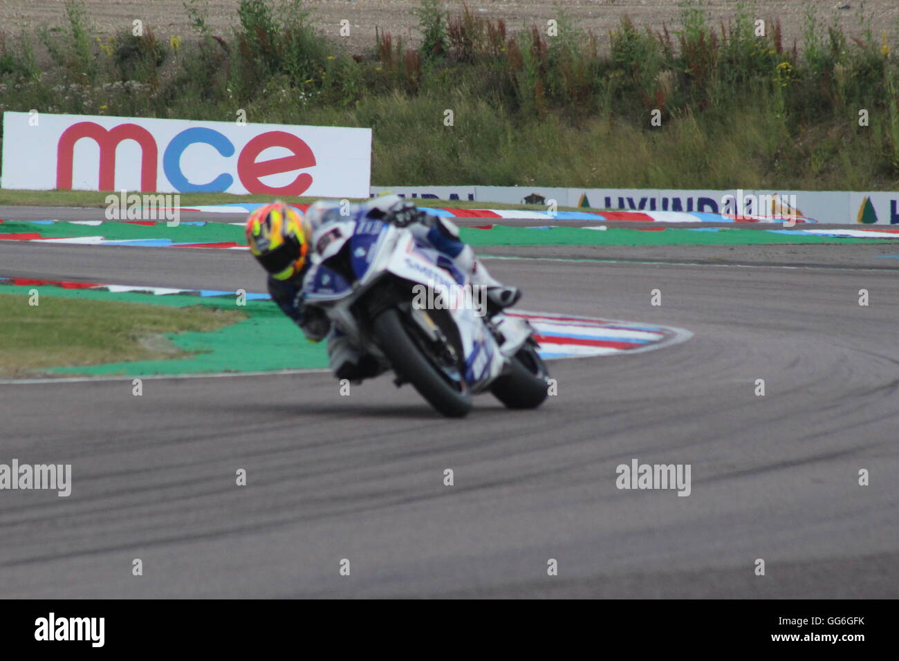 Thruxton track day hi-res stock photography and images - Alamy