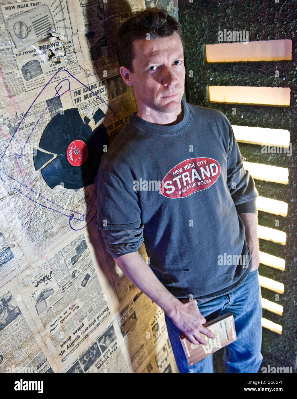 Matthew crawford author hi-res stock photography and images - Alamy