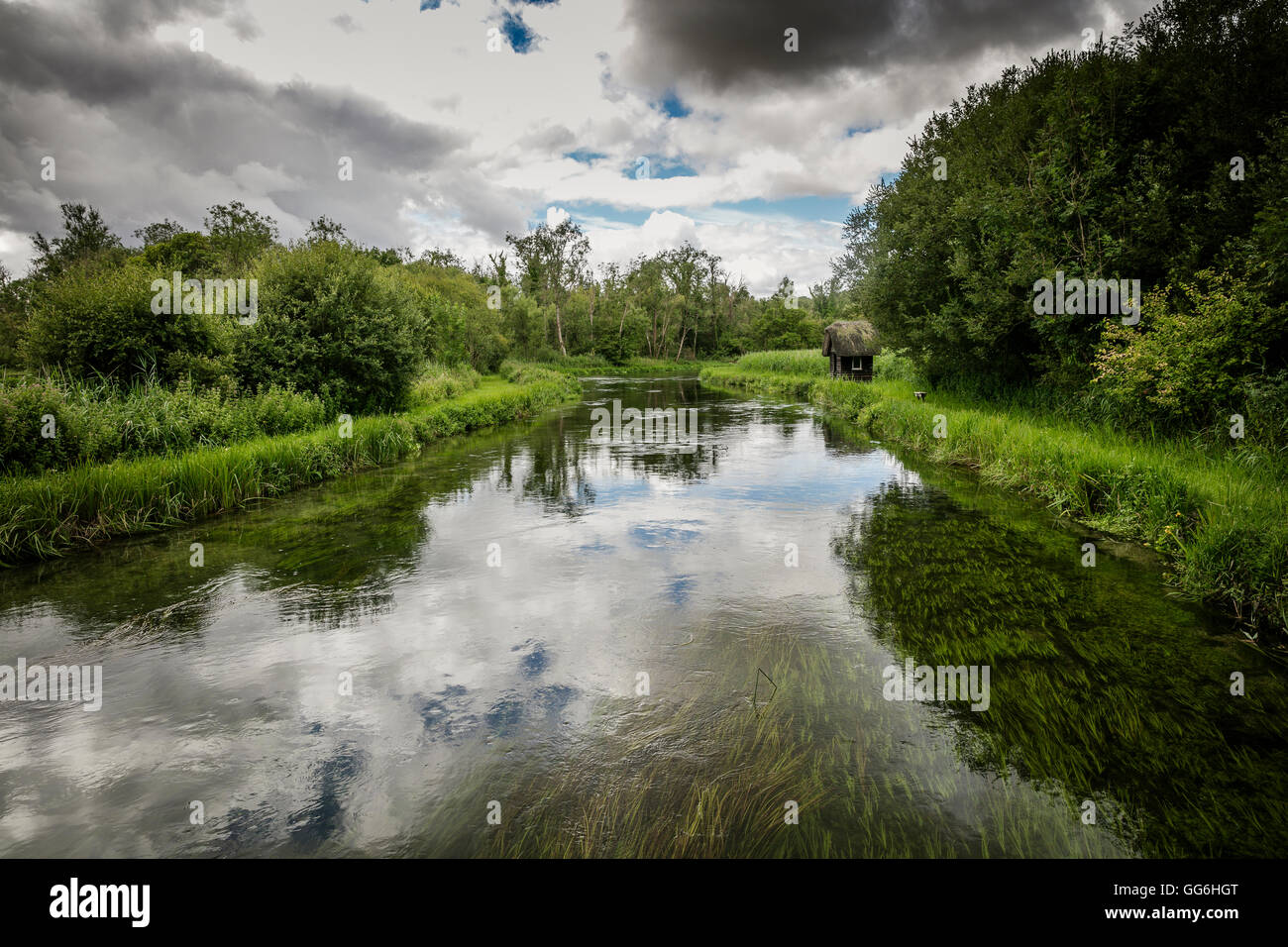 River Test, Leckford Estate, Hampshire, England, UK Stock Photo - Alamy