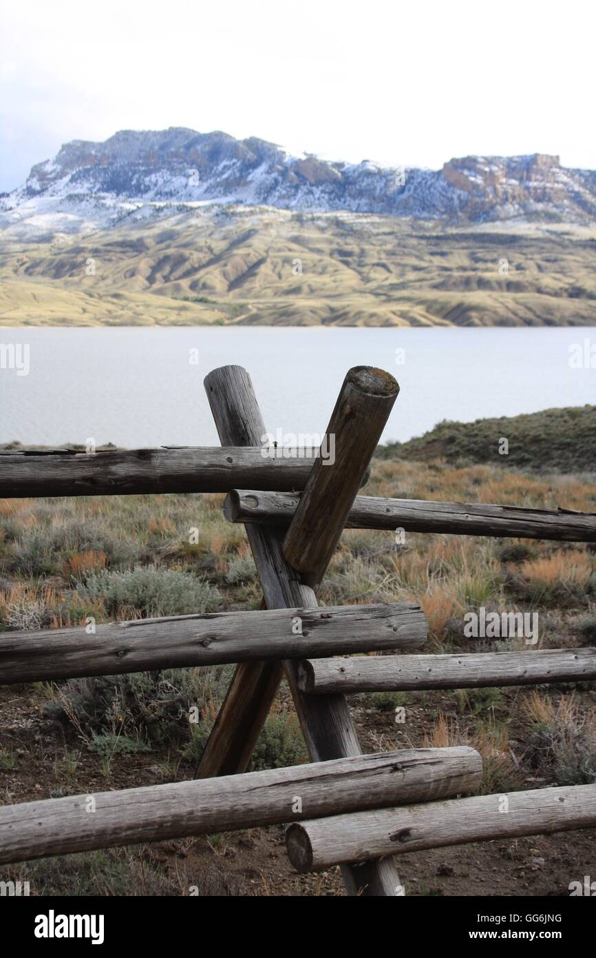 Wooden fence near entrance to Yellowstone National Park Stock Photo - Alamy